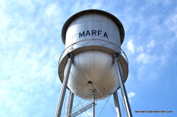 ☞The Marfa Mystique: How a tiny town in the middle of the desert became ...